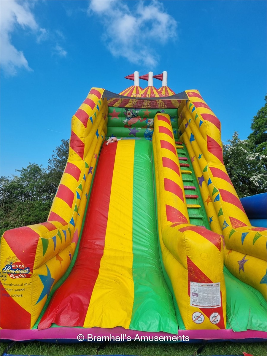 Giant Circus Slide - Bouncy Castle Hire in Buxton, Chapel-en-le-Frith ...